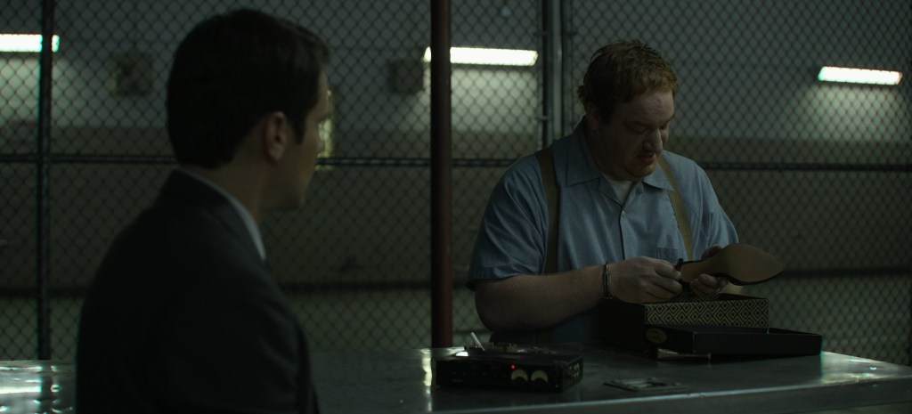 Mindhunter. S01E07. Shoes 02 – The Fincher Analyst